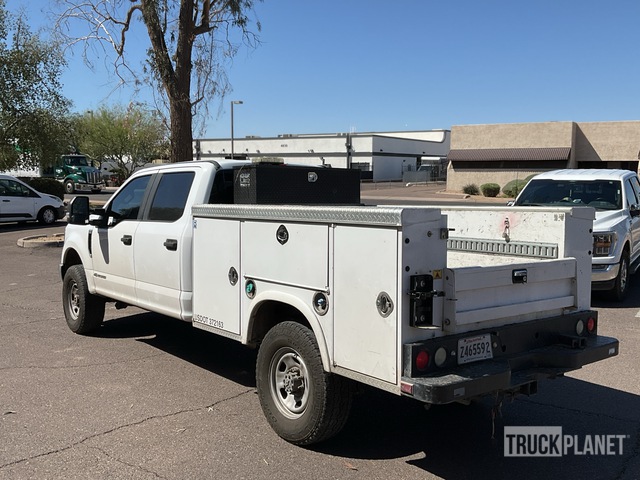 2017 Ford F-350 XL 4x4 Crew Cab Utility Truck in Phoenix, Arizona ...