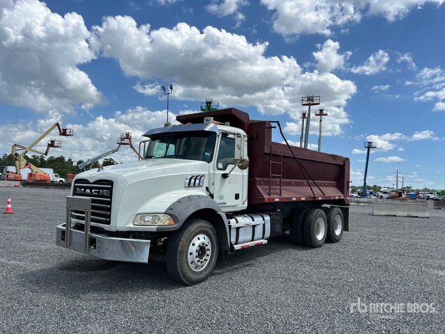 2016 Mack GU813 6x4 T/A Dump Truck | Ritchie Bros. Auctioneers