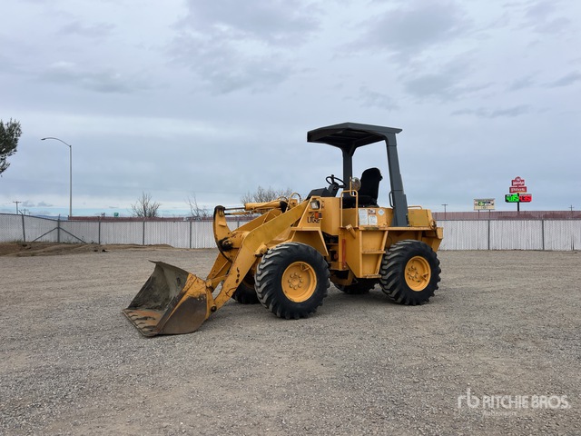 1993 TCM 820-2 Wheel Loader | Ritchie Bros. Auctioneers