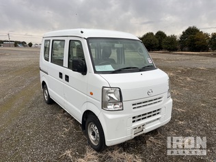 2014 年 Mazda SCRUM Minivan in Narita City, Japan (Asia-Pacific Item ...