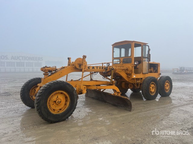 Cat MG12 Motor Grader | Ritchie Bros. Auctioneers
