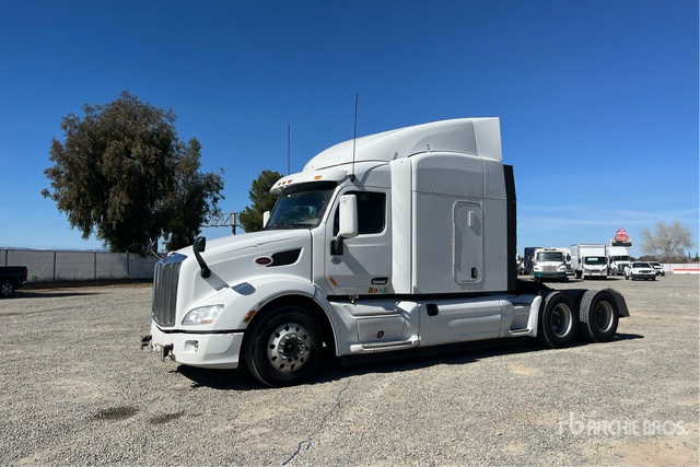 2017 Peterbilt 579 6x4 T/A Sleeper Truck Tractor | Ritchie Bros ...