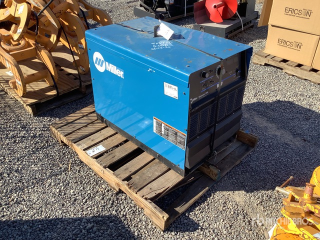Miller Dimension 1000 Electric Welder | Ritchie Bros. Auctioneers