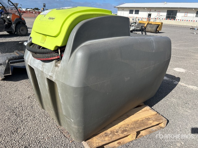 TTI 1500 L Poly Diesel Fuel Tank | Ritchie Bros. Auctioneers