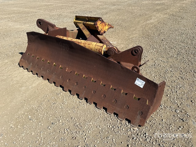Ateco Slope Board - Fits CAT D6 | Ritchie Bros. Auctioneers