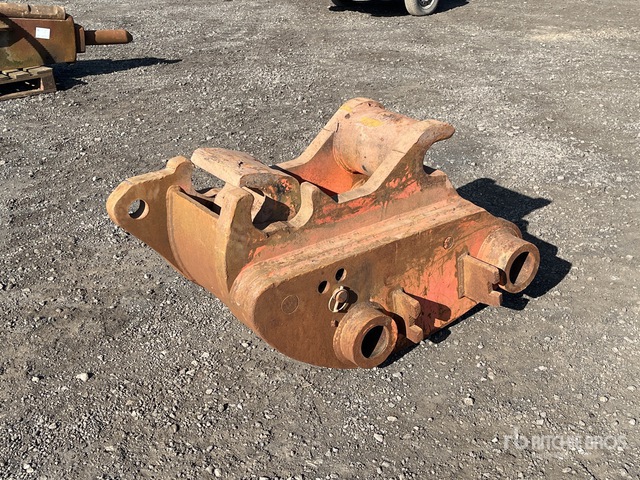 2009 Miller Cat 345G Excavator Coupler | Ritchie Bros. Auctioneers