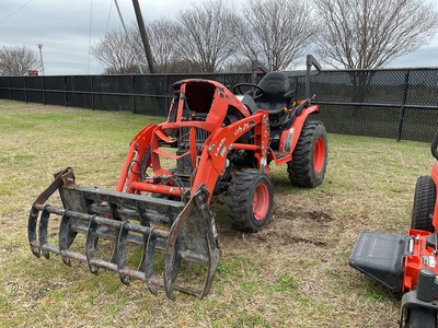 MFWD & 4WD Tractors For Sale | Ritchie Bros. Auctioneers
