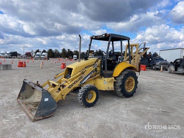 1999 New Holland 555E 4x4 Backhoe Loader | Ritchie Bros. Auctioneers