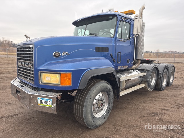 2001 Mack CL733 8x4 Tri/A Day Cab Truck Tractor | Ritchie Bros. Auctioneers