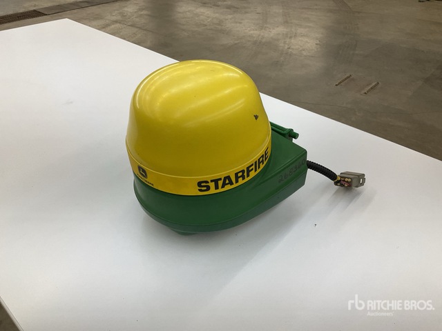 John Deere StarFire GNSS Receiver | Ritchie Bros. Auctioneers