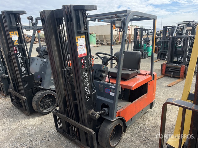 1995 Toyota 5FBE18 3200 lb Electric Forklift | Ritchie Bros. Auctioneers