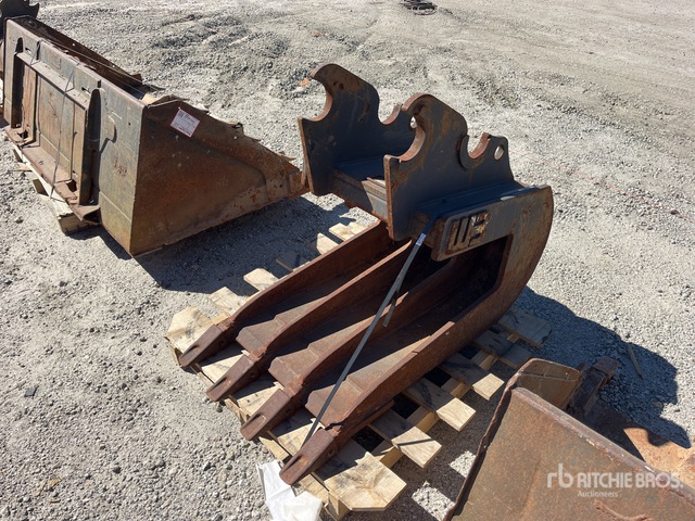 Concrete Slab Excavator Bucket - Fits Kubota KX080 | Ritchie Bros ...