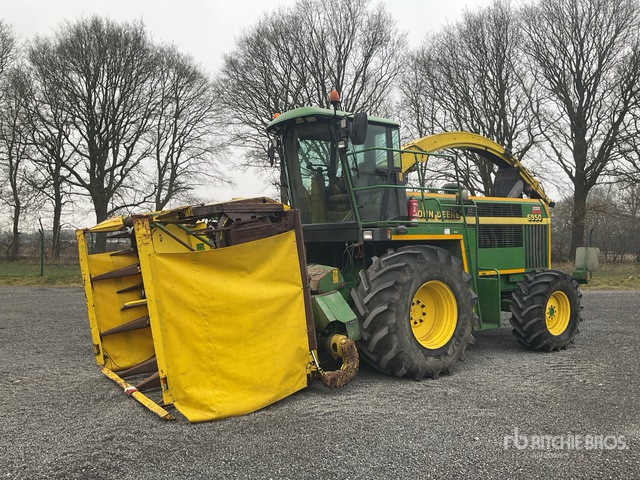 1998 John Deere 6950 4WD Cosechadora de forraje autopropulsada ...