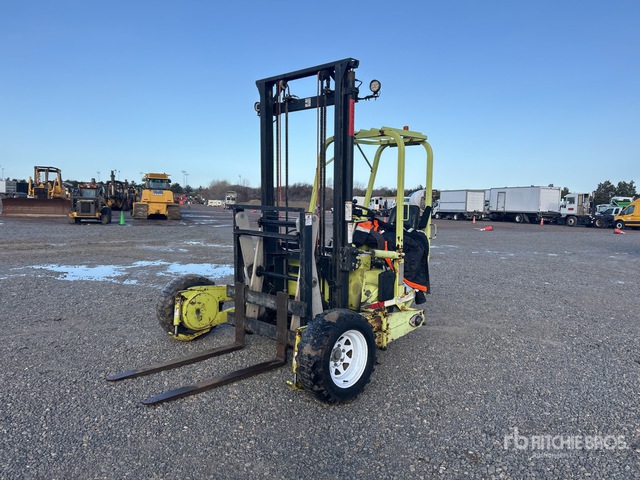 2004 Donkey D12-4K 4000 lb 3x3 Truck Mounted Forklift | Ritchie Bros ...