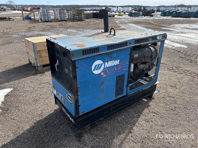 Miller BIG BLUE 600D 26 A Skid-Mounted Welder Engine Driven Welder ...