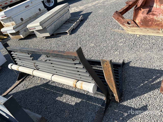 Quantity of (3) RKI Headache Rack | Ritchie Bros. Auctioneers