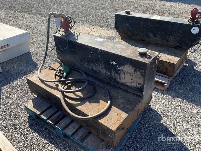 110 gal Steel Auxiliary Fuel Tank | Ritchie Bros. Auctioneers