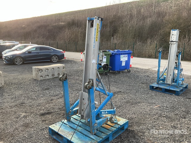 Genie SLA-10 Material Hoist | Ritchie Bros. Auctioneers