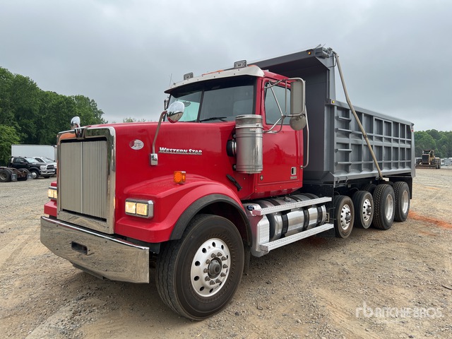 2020 Western Star 4900SF 10x4 10x4 Tipper Truck | Ritchie Bros. Auctioneers