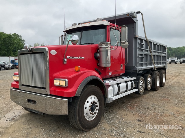 2020 Western Star 4900SF 10x4 10x4 Tipper Truck | Ritchie Bros. Auctioneers