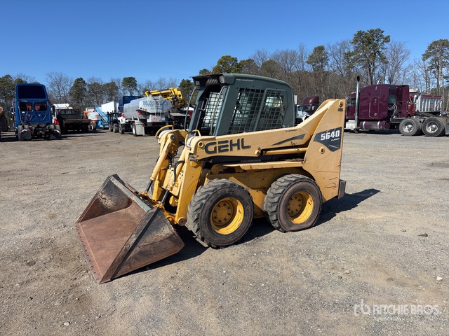 2005 Gehl 5640 Two-Speed Skid Steer Loader | Ritchie Bros. Auctioneers
