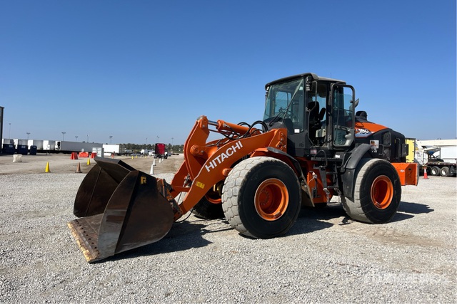 2017 Hitachi ZW180-6 Wheel Loader | Ritchie Bros. Auctioneers