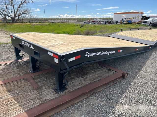 Loading Ramp (Unused) | Ritchie Bros. Auctioneers