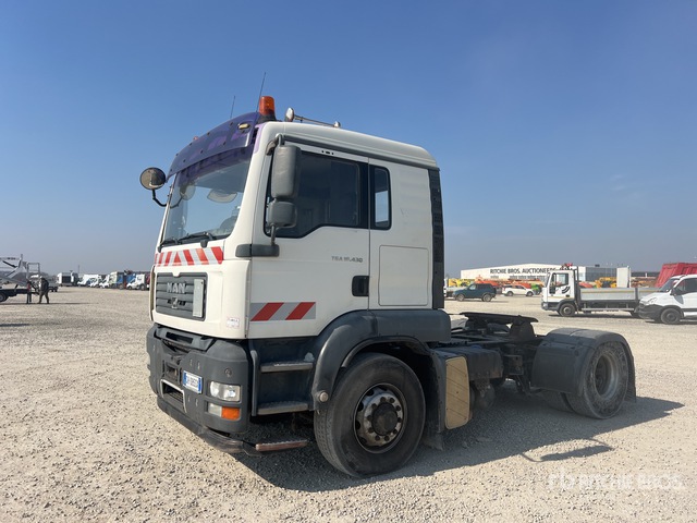2006 MAN TGA 18.430 4x4 S/A Sleeper Truck Tractor | Ritchie Bros ...