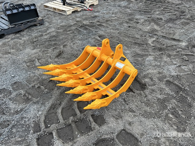 2025 GIYI 32 in Excavator Rake - Fits Cat 305 (Unused) | Ritchie Bros ...