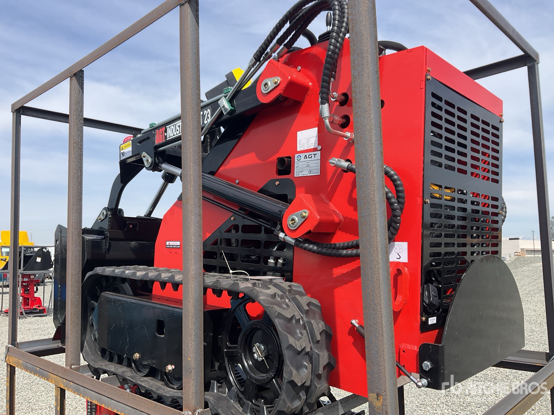 2025 AGT LRT23 Mini を見 Compact Track Loader (Unused) | Ritchie Bros ...