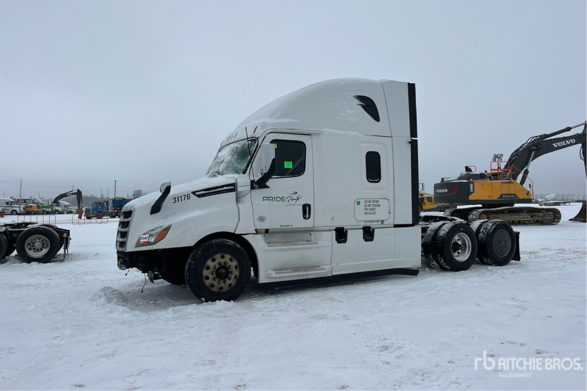2019 Freightliner Cascadia 126 6x4 Cabeza Tractora Cabina Dormitorio ...