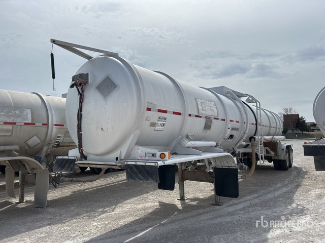 2008 Heil MC407 8400 gal T/A Tanker Trailer | Ritchie Bros. Auctioneers