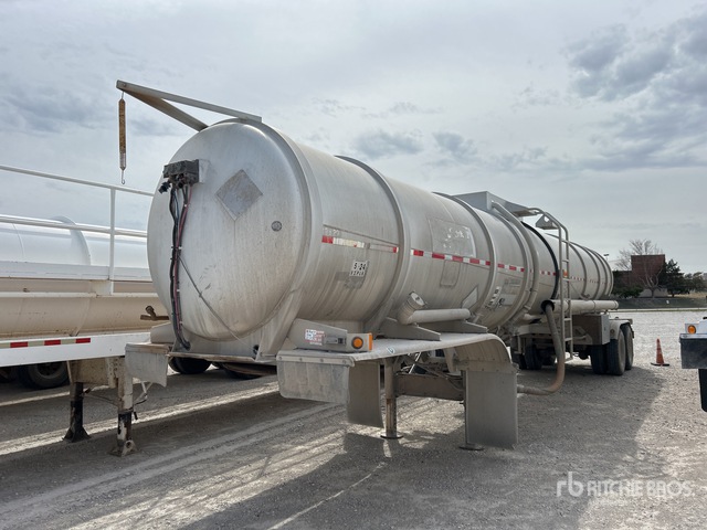 2008 Heil MC407 8400 gal T/A Tanker Trailer | Ritchie Bros. Auctioneers