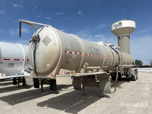 2008 Heil MC407 8400 gal T/A Tanker Trailer | Ritchie Bros. Auctioneers