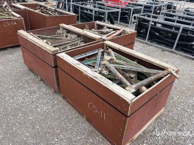 Quantity of (3) Boxes of Scaffolding | Ritchie Bros. Auctioneers