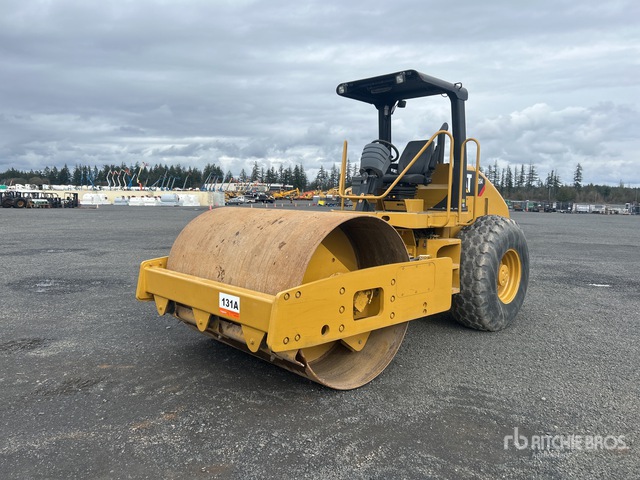 2011 Cat CS54 Smooth Drum Compactor | Ritchie Bros. Auctioneers
