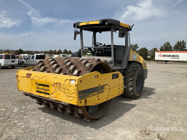 2016 Dynapac CA2500 Padfoot Drum Compactor | Ritchie Bros. Auctioneers