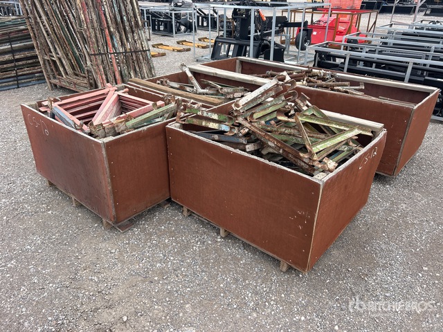 Quantity of (4) Boxes of Scaffolding | Ritchie Bros. Auctioneers