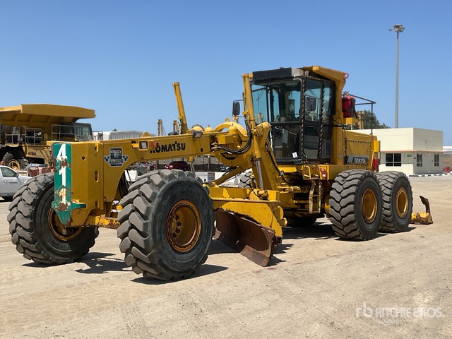 2010 Komatsu GD825A-2 Motor Grader | Ritchie Bros. Auctioneers