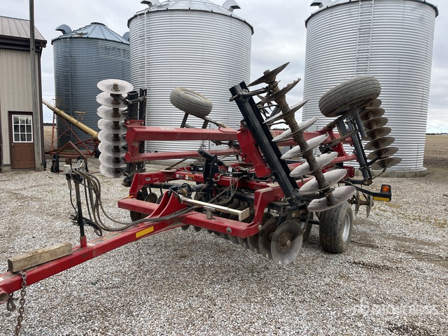 2003 Case IH RMX340 20 ft Tandem Disc | Ritchie Bros. Auctioneers