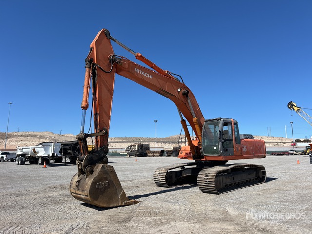 2004 Hitachi ZX330LC Tracked Excavator | Ritchie Bros. Auctioneers