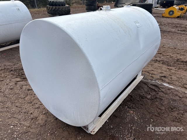1000 L Fuel Tank | Ritchie Bros. Auctioneers