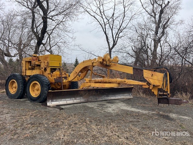 168 in Hydraulic Pull Grader | Ritchie Bros. Auctioneers