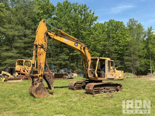 1996 John Deere 590D Tracked Excavator in Charlottesville, Virginia ...