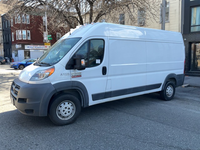 Government Vans: Passenger, Step Vans & Cargo | GovPlanet