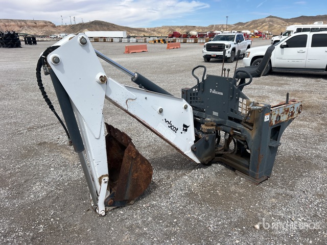 Bobcat Retroexcavadora para minicargadora | Ritchie Bros. Auctioneers