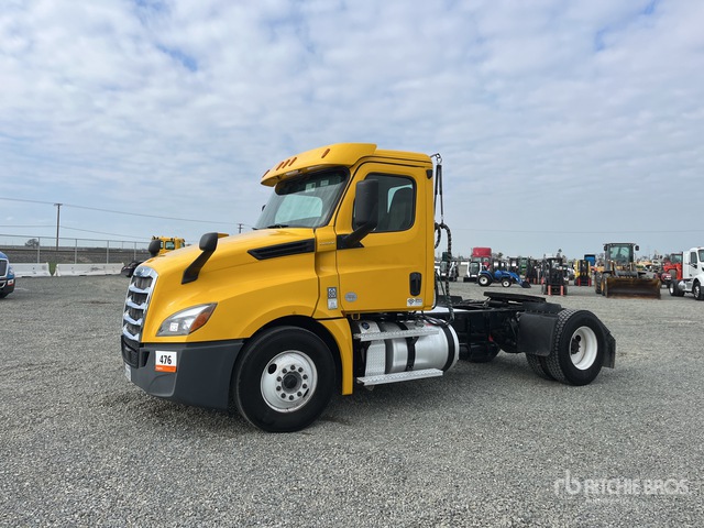 2020 Freightliner Cascadia 126 4x2 S/A Day Cab Truck Tractor | Ritchie ...