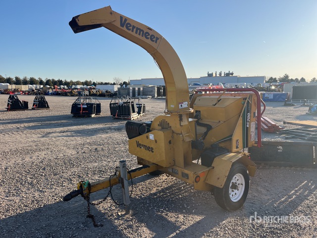 2014 Vermeer BC700XL Tow-Behind Wood Chipper | Ritchie Bros. Auctioneers