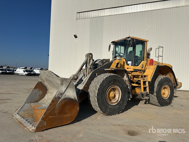 2009 Volvo L180F Chargeuse Sur Pneus Wheel Loader | Ritchie Bros ...