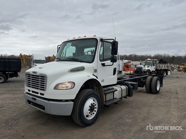 2019 Freightliner M2 106 4x2 Cab and Chassis | Ritchie Bros. Auctioneers